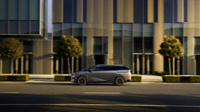 Die Zukunft der KI-Mobilität im Blick: XPENG auf der IAA Mobility 2025 in München | XPENG Newsroom